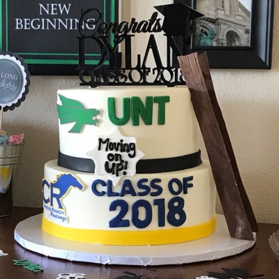 Congrats Class Cake Topper, Graduation Cake Topper, Custom Graduation ...