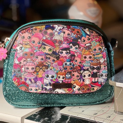 The Itty Bitty Bowler Bag Sewing Pattern With Video, Projector and SVG ...