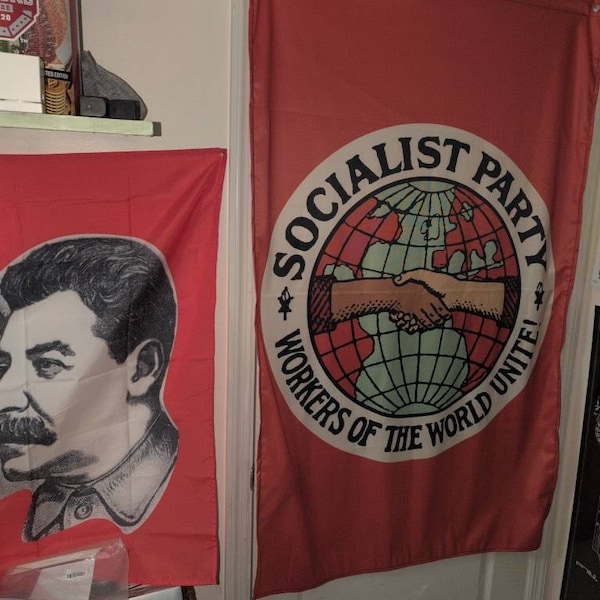 Socialist Poster: Socialist Party | Workers of the World Unite | Retro ...