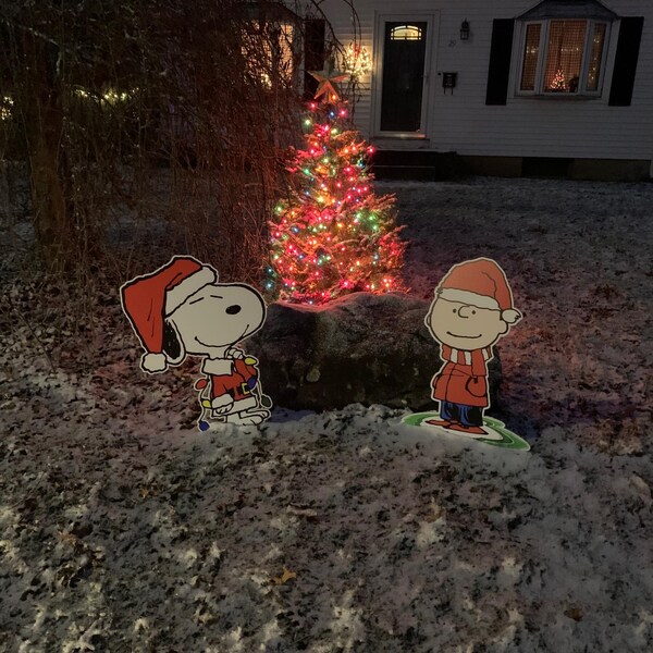 Merry Christmas Yard Sign / Linus and Sally Brown / Peanuts Yard Sign ...