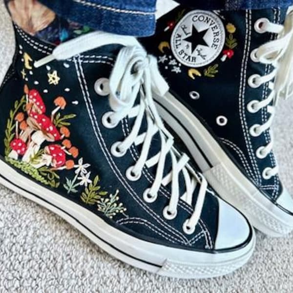 Custom Painted Converse, Chuck Taylor Converse Painted Halloween Shoes ...