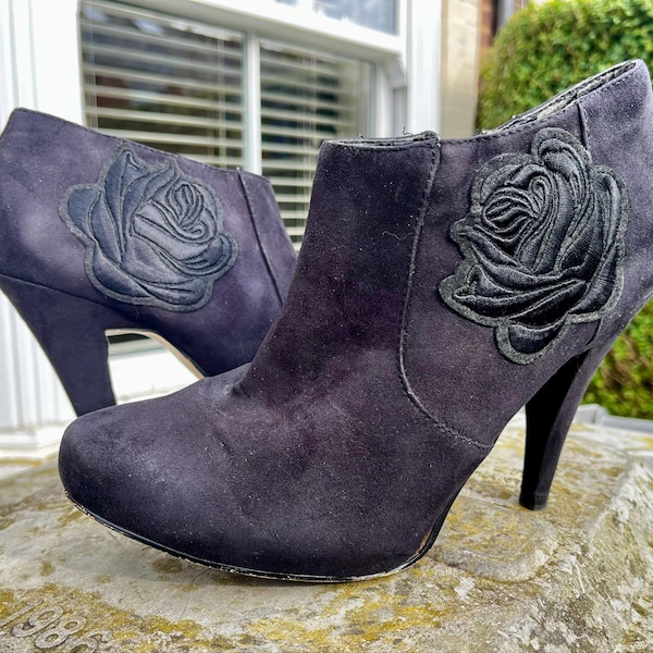 Pure White Flower Patch Stick on With Iron - White Blossom Patches ...