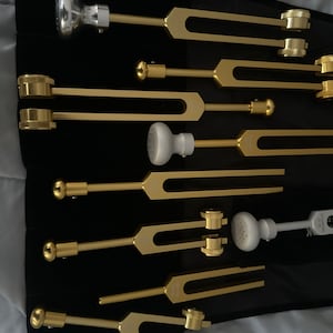 8 Purple Quartz Crystal Singing Pyramid Sound Vibration Musical ...