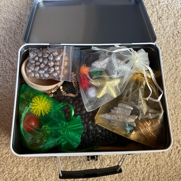 Honey Bee Sensory Kit | Play Dough Sensory Bin | Pollinator | Toddler ...