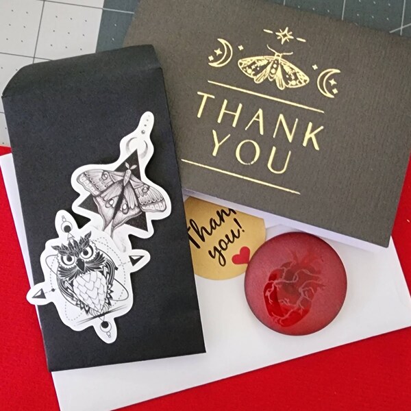 Raven Worry Stone, Crow Pocket Hug, Fidget Toy Adult, Goth Decor for ...