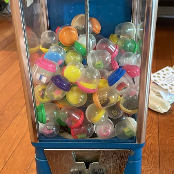 Teacher Student Classroom Reward System Capsule Vending Machine With ...