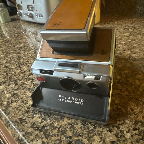 Vintage Polaroid Onestep SX-70 White Rainbow Stripe Instant Film Camera ...