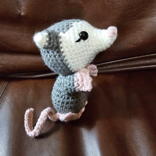 PATTERN: Posie the Possum - Crochet Opossum Pattern - Amigurumi Opossum ...