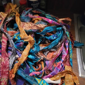 1 Oz Sari Silk Threads W/ribbon Pieces Free Shipping Journal | Etsy