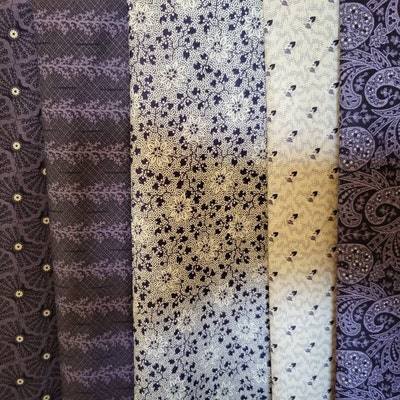 Super Bloom Fabric Andover Fabric Half Yard Clover Flowers Cream off ...