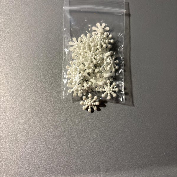 Buttons Galore & More Christmas Collection of Novelty Buttons for DIY ...