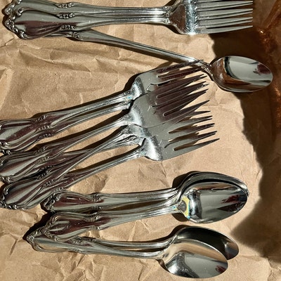PLANTATION Oneida Custom Stainless Vintage Flatware 2 Salad Forks - Etsy