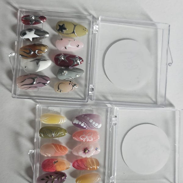 3D Freestyle Almond Goth Press on Nails, Handpainted Luxury Acrylic ...