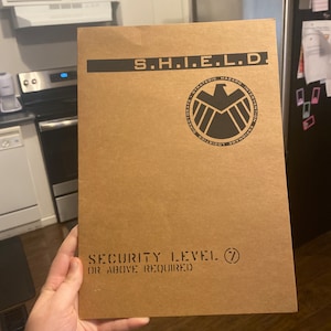 Captain Americafile S.H.I.E.L.D. Top Secrert File Steven Rogers Folder ...