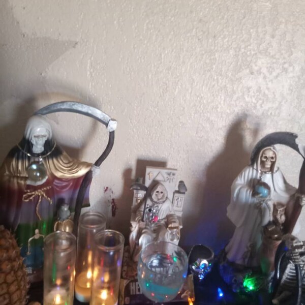 Skull Waterfall Backflow Incense Burner Holder Sticks Cones Mixed ...