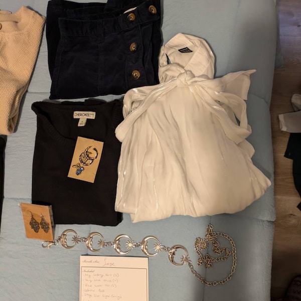 The Astronomy Apprentice Curated Clothing Collection // Astrology Astro ...