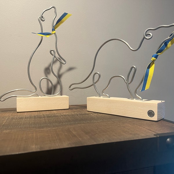 Antelope Figure Made of Aluminum Wire With Wooden Base, Handmade Decor ...