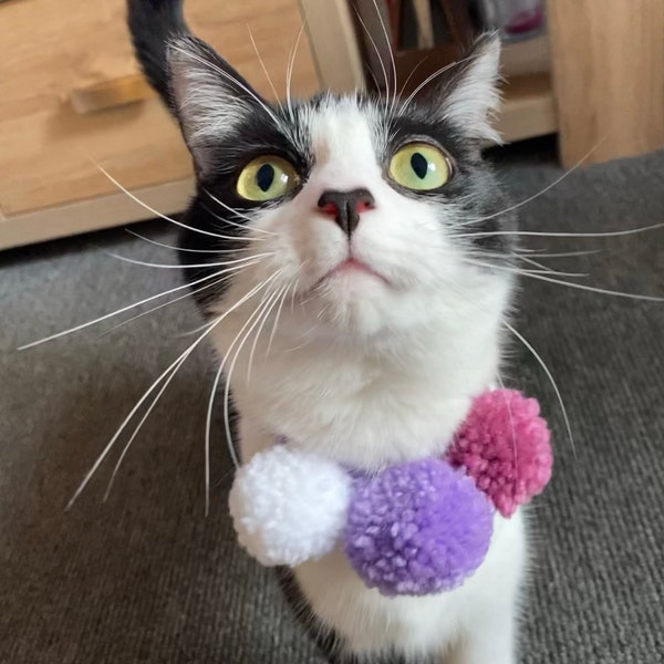 The Hand Knitted Toggle Cat Scarf - Etsy