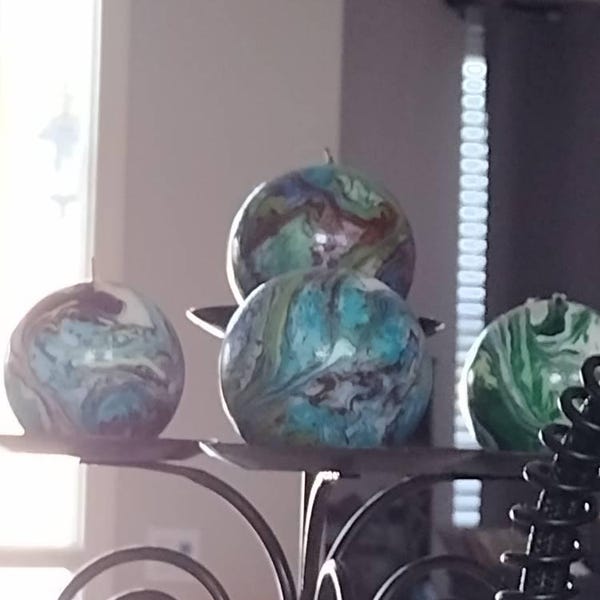 Marbled Ball Candle Peacock Swirl Iridescent Dip-dye Sphere Handpainted ...