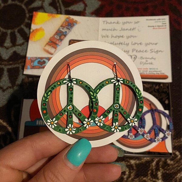 Spring Green Daisy Peace Sign Leather Earrings - Hippie Flower Power ...