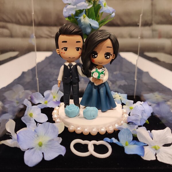 Customized Wedding Cake Topper | Handmade Bobble Head Figure ...