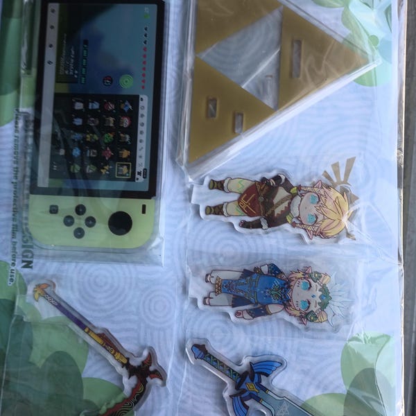 LOZ Legend of Zelda "link Up& Link Down"charm Chain - Etsy