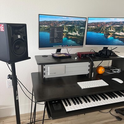 Logitech-squeezebox-crm66 Injection Molded Front and 3D Printed Rear ...