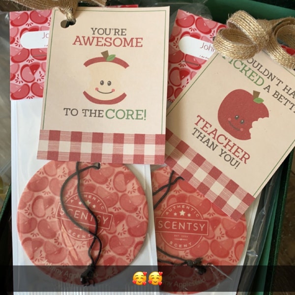 Apple Teacher Appreciation Tag | Teacher Appreciation Gift | Teacher ...