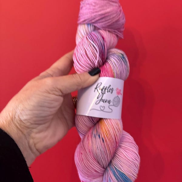 Autumn Shades - Ruffles Scrapcake, 150g Ruffles Hand Dyed Yarns, DK ...