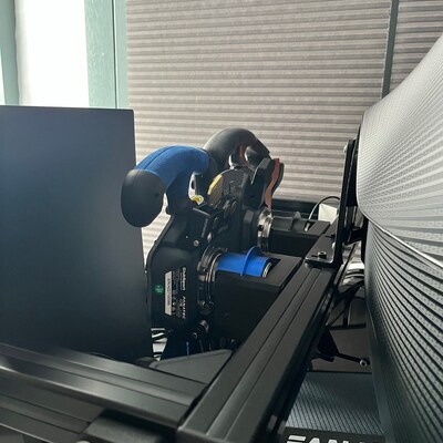 QR Holder for Fanatec Rims V2 for Extrusion Rigs Like Sim Lab - Etsy