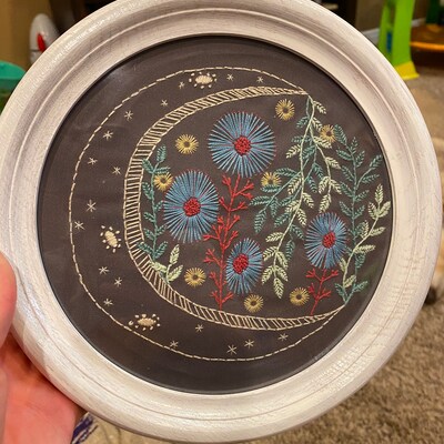 Wooden Round Frame, White Round Frame, Round Picture Frame, Round Frame ...