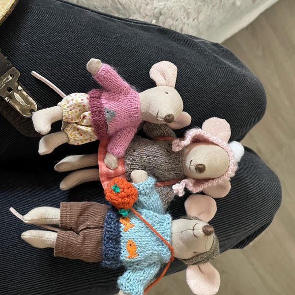 Maileg Mouse KNITTING PATTERN Sheep Cardigan for Big Sister on Easter, Baa Blee Sweater for Big ...