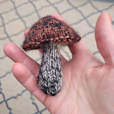 Knitted Mushroom Pattern. Knitting Toys. Amigurumi DIY - Etsy