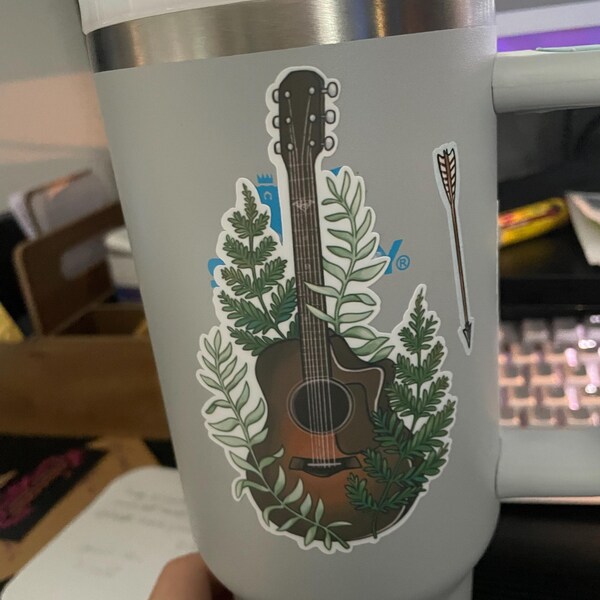 Violet’s Dagger Sticker | Fourth Wing Sticker | Waterproof Sticker ...
