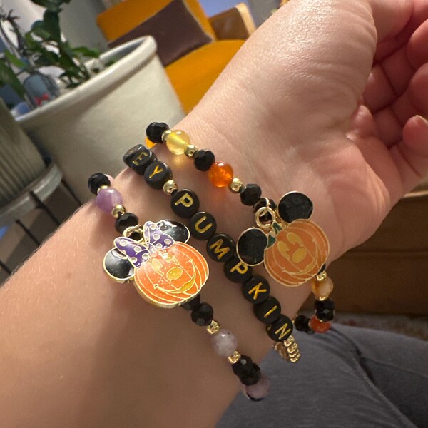 Winnie the Pooh Inspired Claw Hair Clip - Etsy