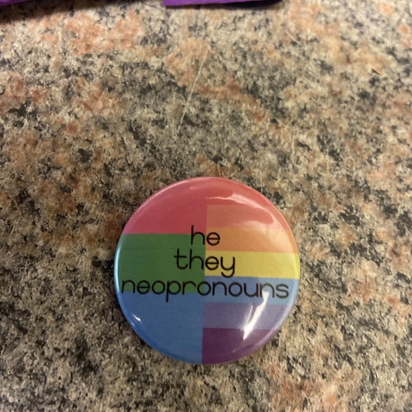 Customizable Pronoun Button | LGBTQ Transgender Nonbinary Pride - Etsy