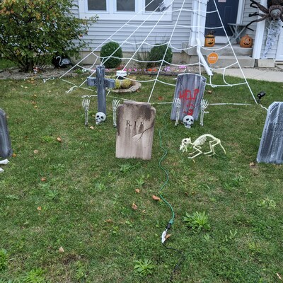 Mausoleum scare Actor Box PICK UP Only-florida - Etsy