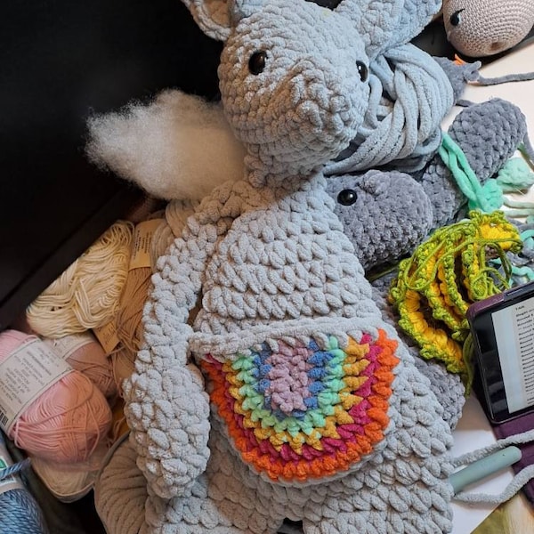 Kith + Kin Knotted Lovey — Crochet Kangaroo PATTERN - Etsy