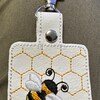 DIY-DIGITAL FILE - 4x4 Hoop - Honey Bee With Honeycomb - Snap Tab ...