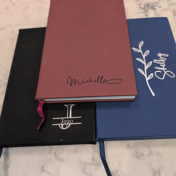 Personalized Monogram Portfolio, Elegant Monogram Engraved Padfolio ...