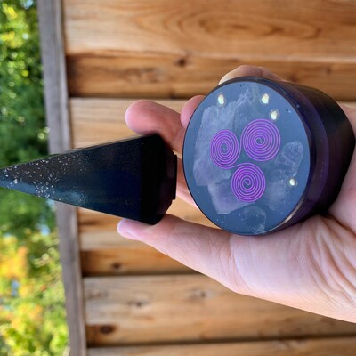 Obsidian Brass Yuwanda Wand Light Tool - Etsy