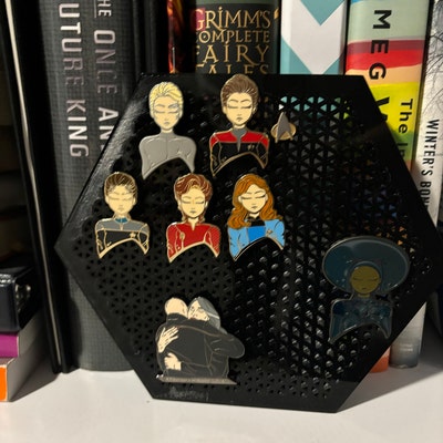 Enamel Pin Board Display for Pin Collectors hexagon Wall Mount Enamel ...