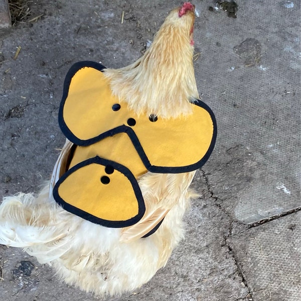 CHICKEN Saddle With WINGS & TAIL Protection | Rot, Spur and Water ...