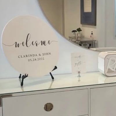 Round Wedding Welcome Sign, Custom Circle Wood Wedding Sign, Ceremony ...