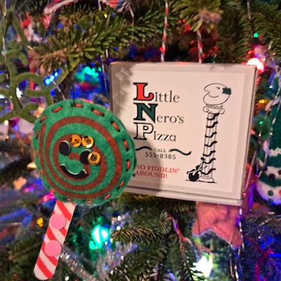 Home Alone Inspired Little Nero's Pizza Box Ornament WITH PIZZA INSIDE ...