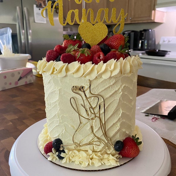 One Line Topper Seated Woman | Line Art Cake Topper | Abstract Face ...