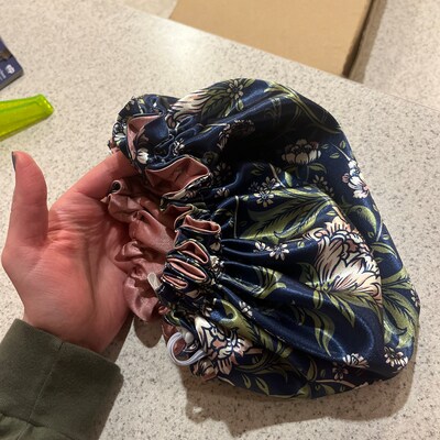 Metallic Satin Set, Satin Adults Bonnets, Eye Mask, Scrunchy ...