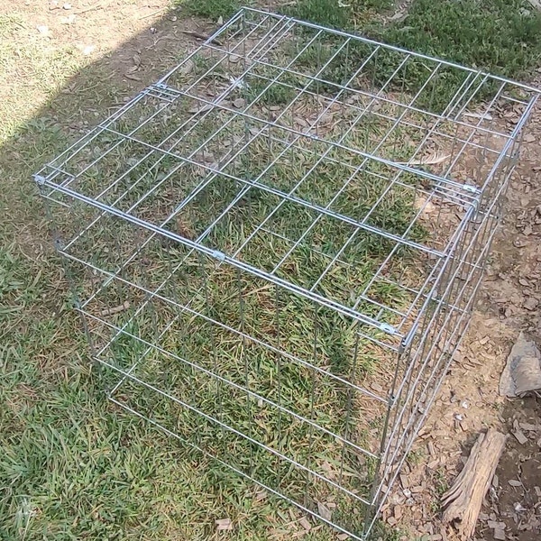 Pack With 10 Barrel Colony Round Doors 23.6" X 23.6" by Little Shop ...