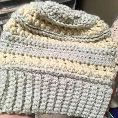 The Sea Star Baffin Beanie PDF Pattern, 4 Sizes & Messy Bun Version ...