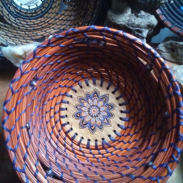 Pine Needle Basket Centers, #78 - Etsy